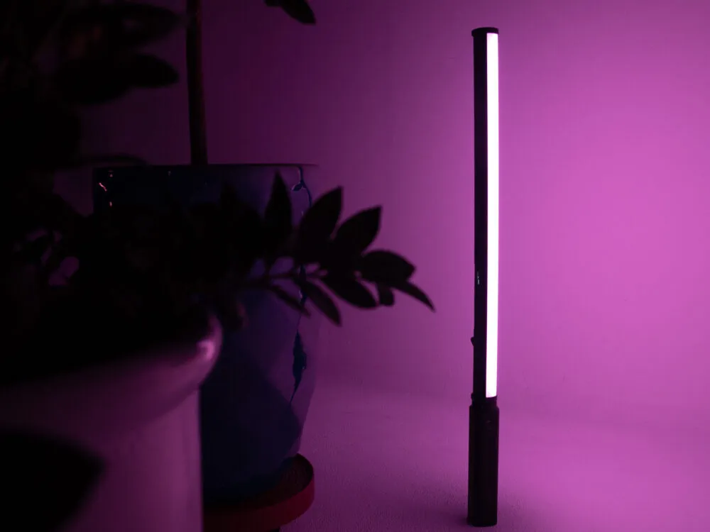 Aputure amaran T2C RGB LED Tube Light (2')